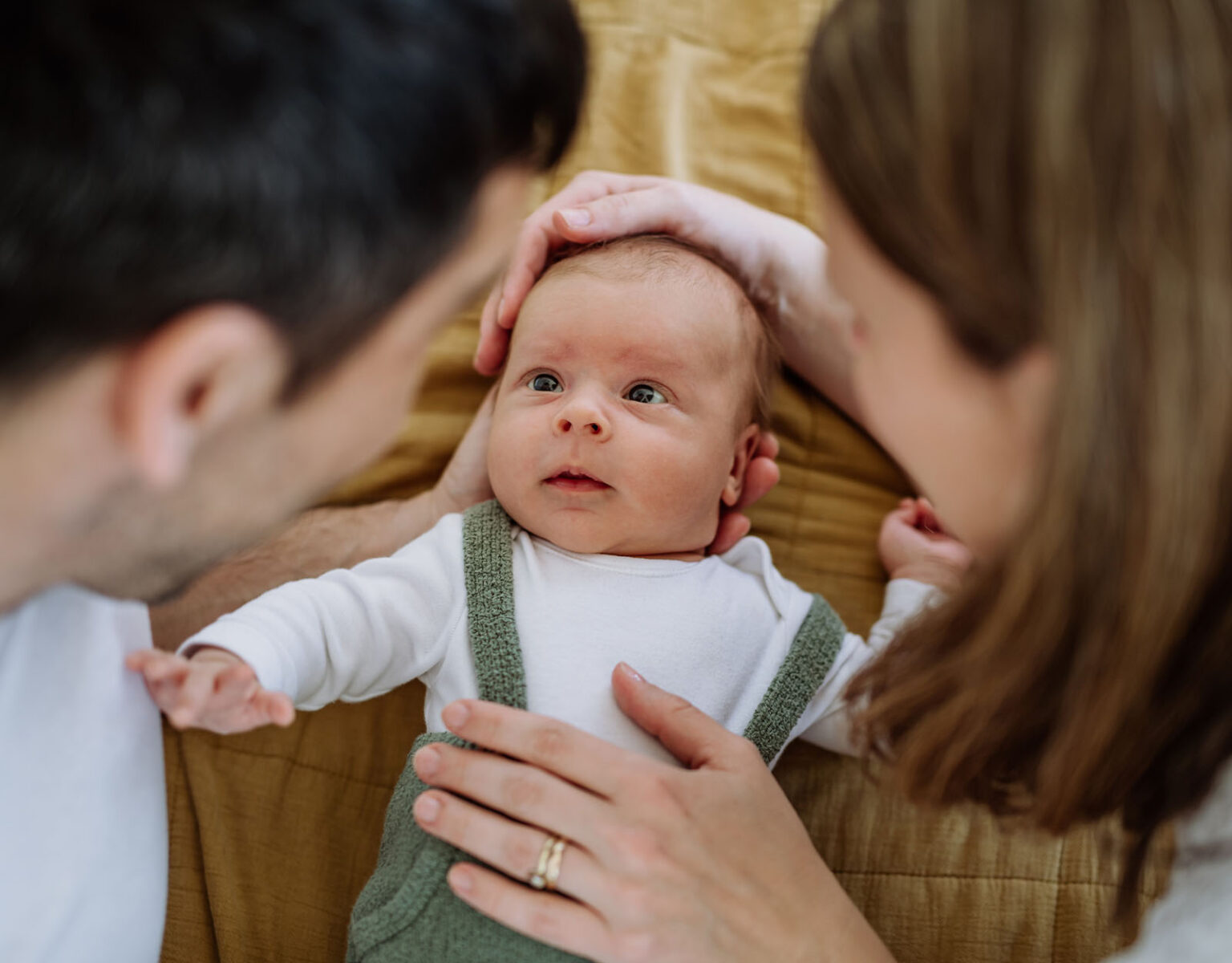 Baby Babble: How It Builds The Foundation For Bilingual Kids